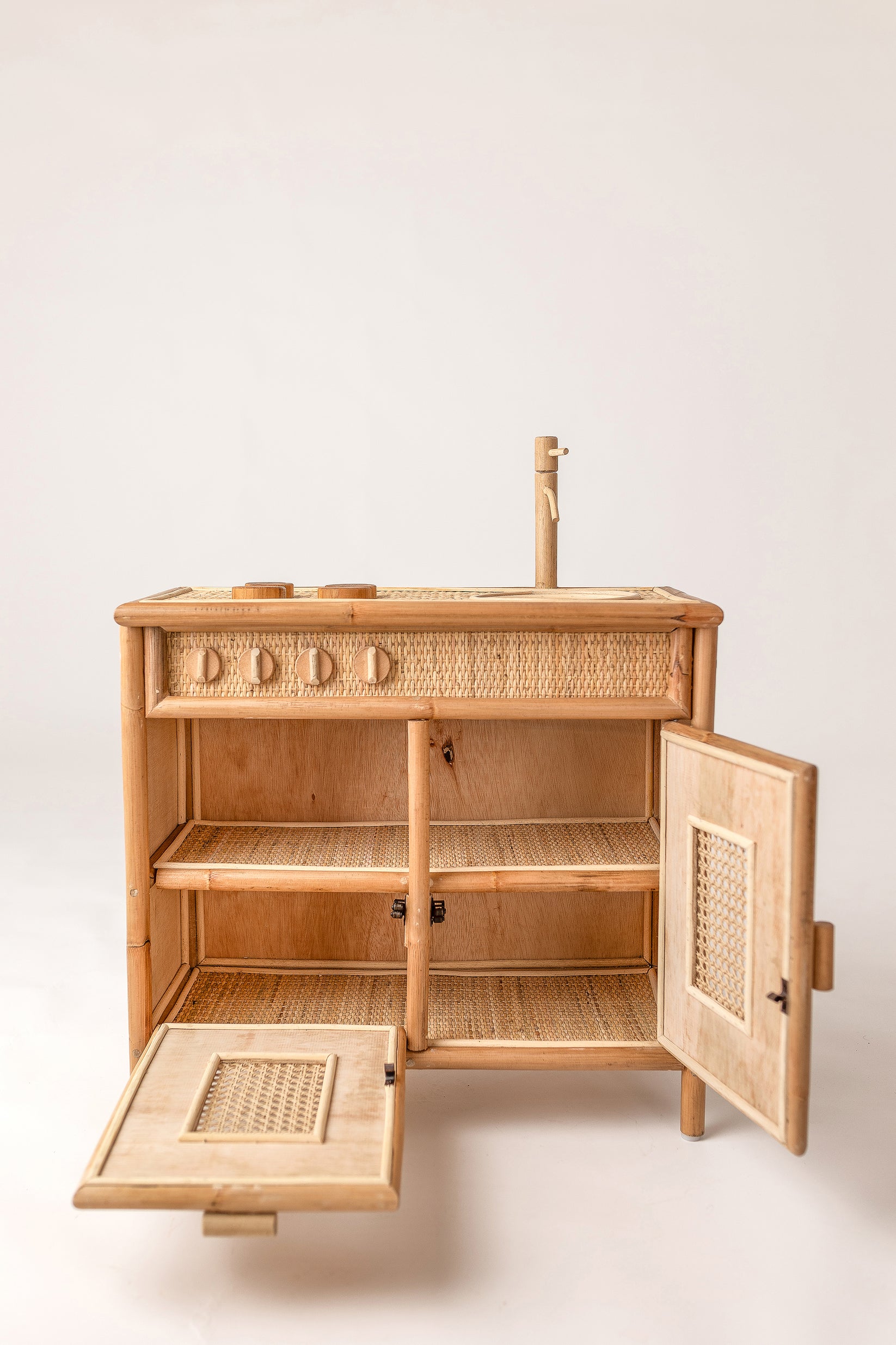 Little Chef Kitchenette – Lila & Leo