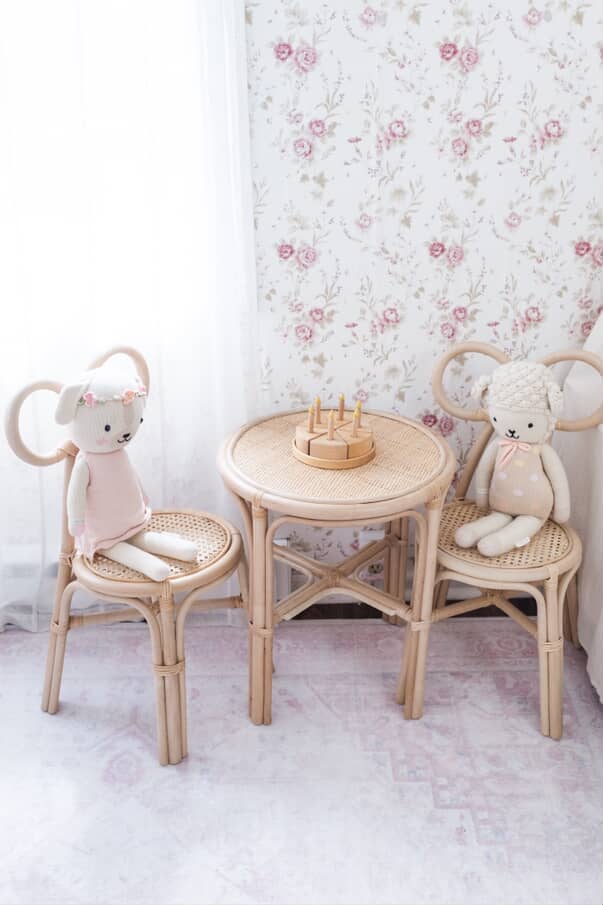 Little Bow Children's Chair – Lila & Leo