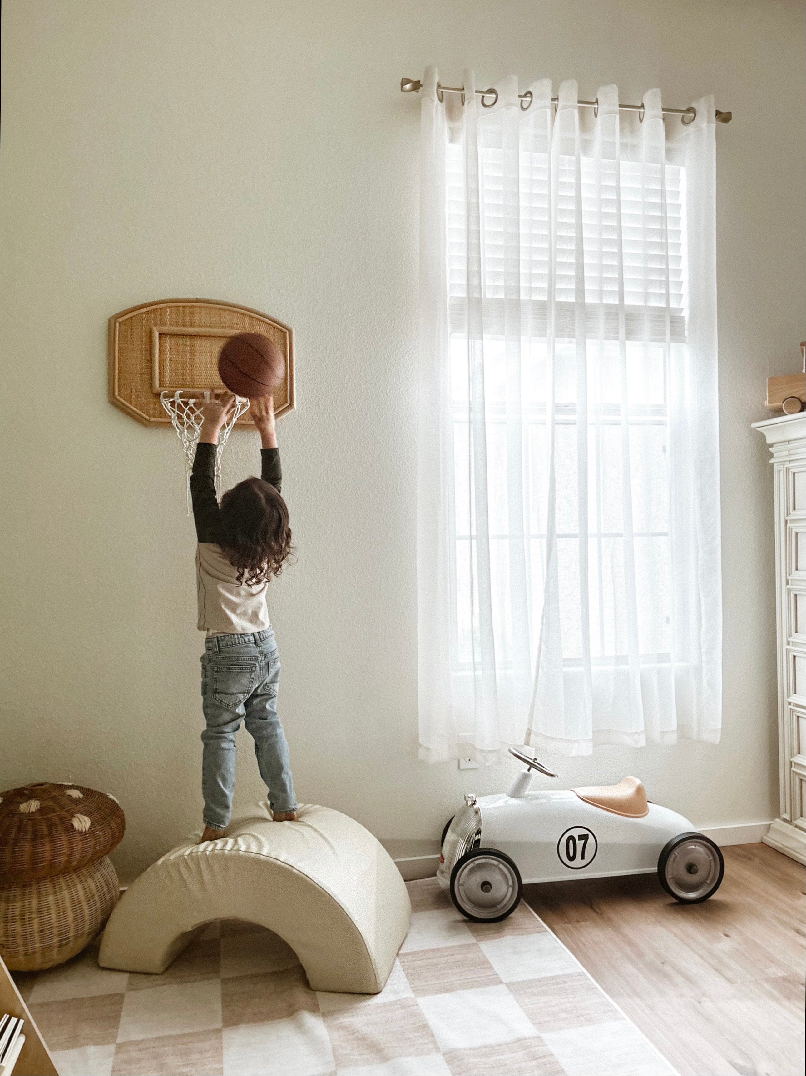 Rattan Toys – Lila & Leo